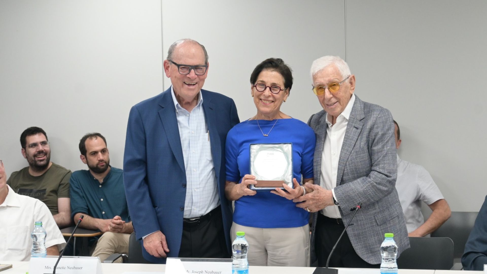 The Neubauer Research Fellowships Program | INSS